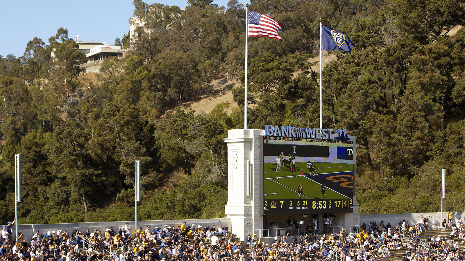 CAL Memorial Stadium | Meyer Sound